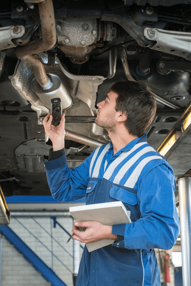 Burnett MOT Centre Ltd for MOT Testing in Mollinsburn, Glasgow